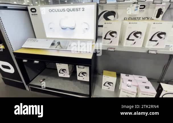 Oculus vr logo Stock Videos & Footage - HD and 4K Video Clips - Alamy