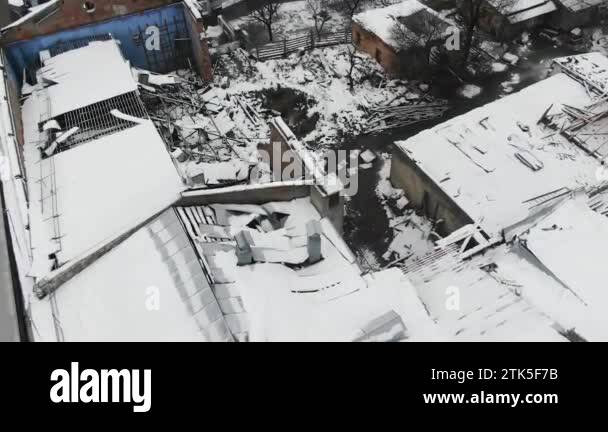 Broken rocket Stock Videos & Footage - HD and 4K Video Clips - Alamy