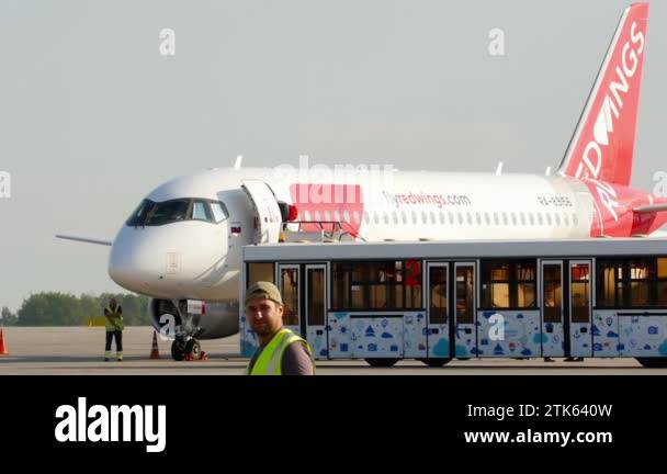 Terminal wings Stock Videos & Footage - HD and 4K Video Clips - Alamy