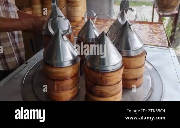 bamboo trays in different layers Steamed traditional Chinese dim sum ...