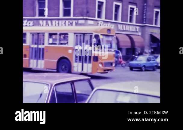 Italian bus Stock Videos & Footage - HD and 4K Video Clips - Alamy