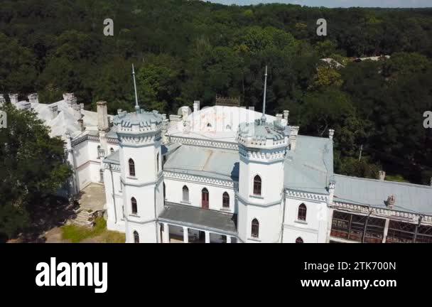 Snow white castle Stock Videos & Footage - HD and 4K Video Clips - Alamy
