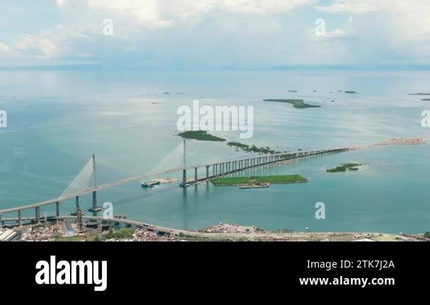Top view of Bridge linking Cebu city and Cordova. Cebu Cordova Link ...