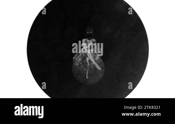 Woman spinning plates Stock Videos & Footage - HD and 4K Video Clips ...