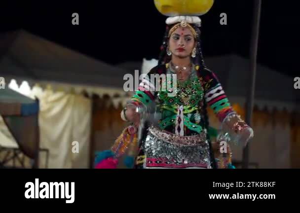 Rajasthani music and folk dance cultural programe in a camp, Sam Dunes ...