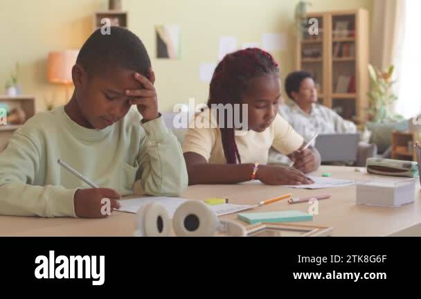 Elementary school kids studying Stock Videos & Footage - HD and 4K ...