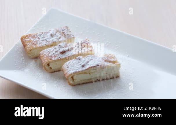 Show benefits Stock Videos & Footage - HD and 4K Video Clips - Alamy