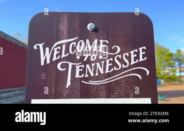 Welcome beale street neon sign memphis Stock Videos & Footage - HD and ...