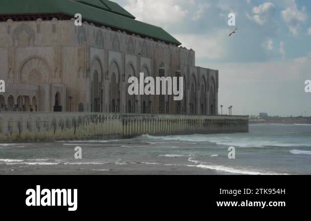 Islamic mosque temple in Stock Videos & Footage - HD and 4K Video Clips - Alamy