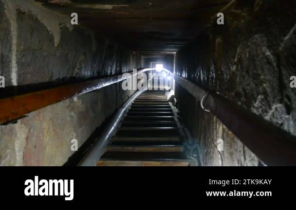 Pyramid of khufu chamber Stock Videos & Footage - HD and 4K Video Clips ...