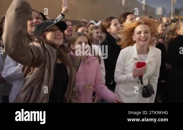 Happily dance Stock Videos & Footage - HD and 4K Video Clips - Alamy