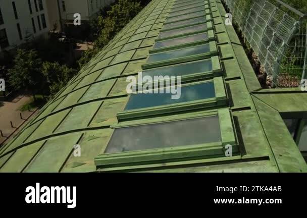 Botanical garden on the roof of the Warsaw University library modern ...