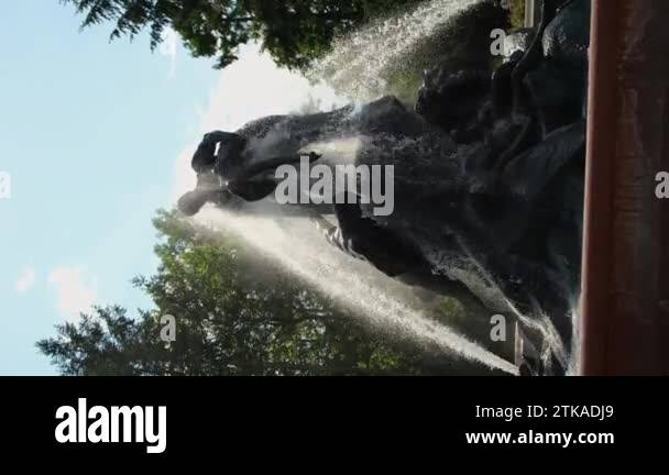 Fontaine POTOP in BYDGOSZCZ. Deluge Fountain Fontanna Potop in center ...