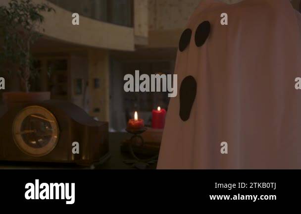 Creepy feel Stock Videos & Footage - HD and 4K Video Clips - Alamy