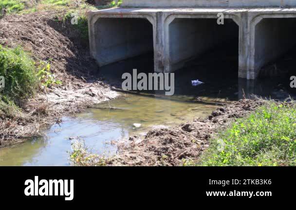 Residual water Stock Videos & Footage - HD and 4K Video Clips - Alamy