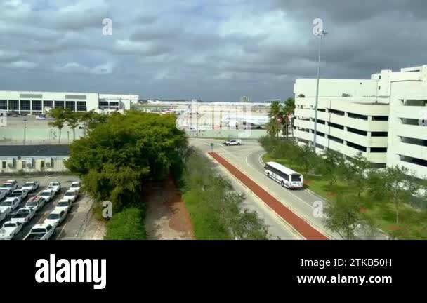 Miami florida international airport mia gate Stock Videos & Footage ...