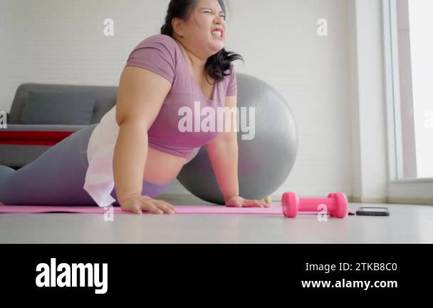 Happy chubby woman, happy, and vivacious plus-size women. Embrace the ...