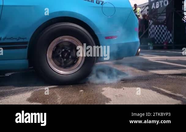 Race car tires smoke Stock Videos & Footage - HD and 4K Video Clips - Alamy