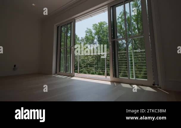 Sliding iron doors Stock Videos & Footage - HD and 4K Video Clips - Alamy