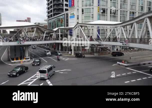 Connecting walkway Stock Videos & Footage - HD and 4K Video Clips - Alamy