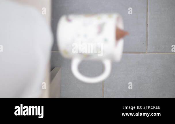 Broken cup Stock Videos & Footage - HD and 4K Video Clips - Alamy