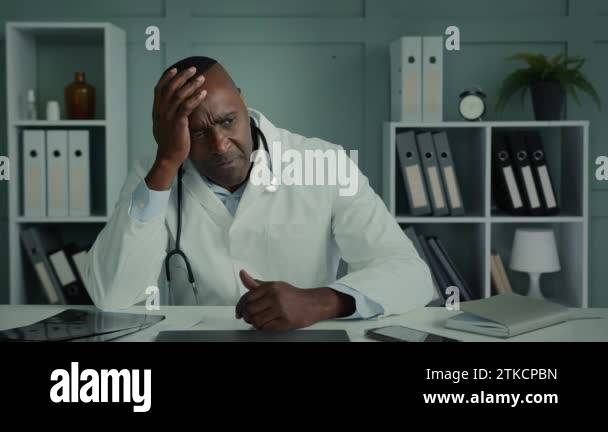 Routine depress Stock Videos & Footage - HD and 4K Video Clips - Alamy