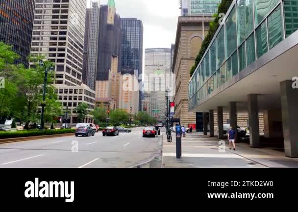 This video shows street views of Park Avenue and its surrounding ...