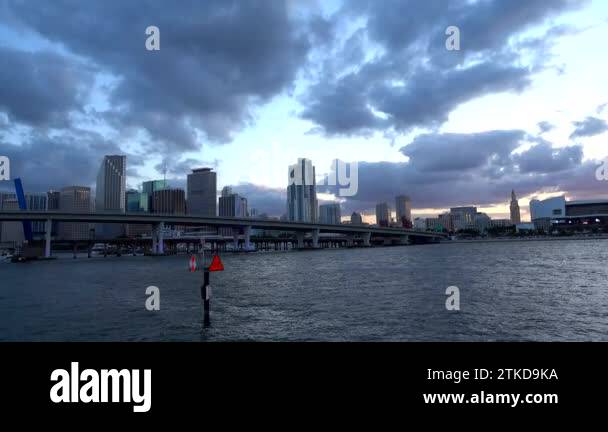 Miami skyline hot Stock Videos & Footage - HD and 4K Video Clips - Alamy