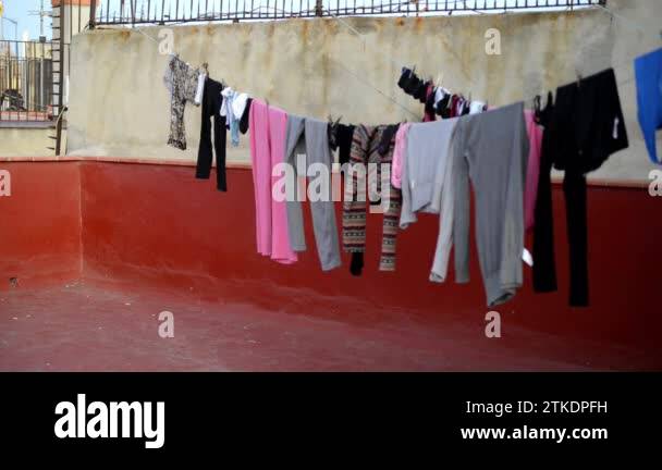 Wire barcelona Stock Videos & Footage - HD and 4K Video Clips - Alamy