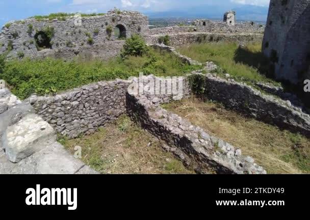 Albanias rich history and architectural heritage at Rozafa Castle ...
