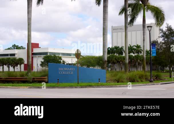 Bailey hall Stock Videos & Footage - HD and 4K Video Clips - Alamy