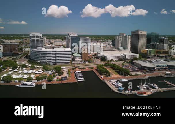 Norfolk, Virginia, USA downtown cityscape over the Elizabeth River ...