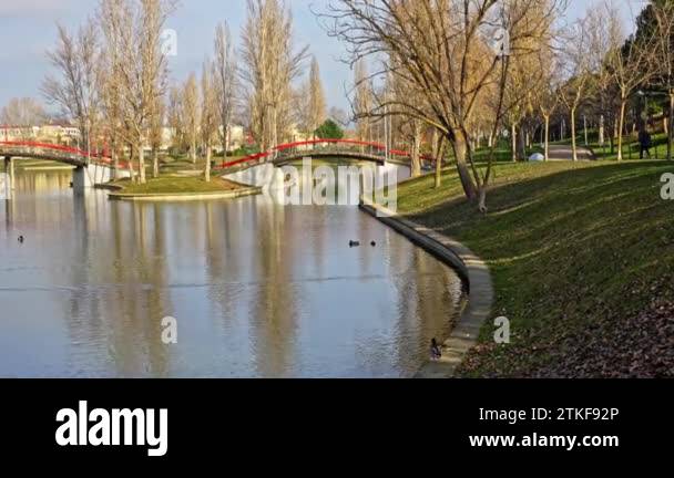 Cantos bridge Stock Videos & Footage - HD and 4K Video Clips - Alamy