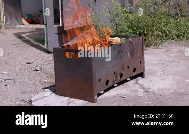 Iron oven Stock Videos & Footage - HD and 4K Video Clips - Alamy