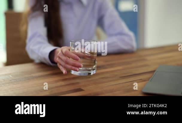 Tremor hand Stock Videos & Footage - HD and 4K Video Clips - Alamy