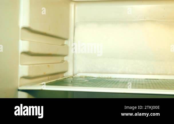 Broken refrigerator Stock Videos & Footage - HD and 4K Video Clips - Alamy