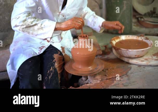 Traditional arab pottery Stock Videos & Footage - HD and 4K Video Clips ...