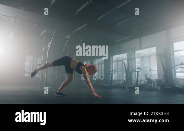 Vertical and inverted Stock Videos & Footage - HD and 4K Video Clips ...