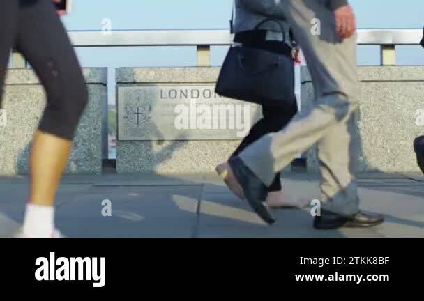 London bridge crowd Stock Videos & Footage - HD and 4K Video Clips - Alamy