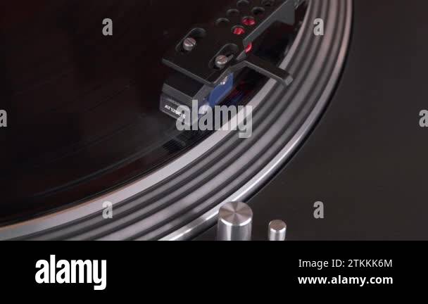 Gramophone tone arm Stock Videos & Footage - HD and 4K Video Clips - Alamy