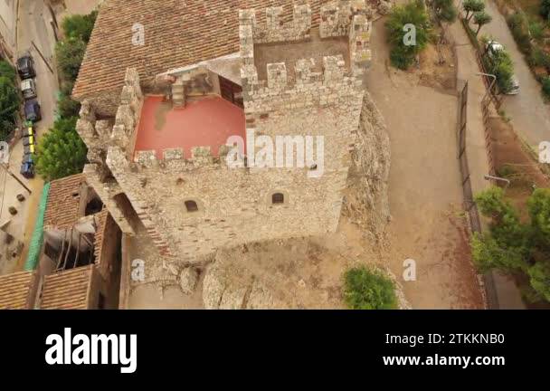 Castle heights Stock Videos & Footage - HD and 4K Video Clips - Alamy