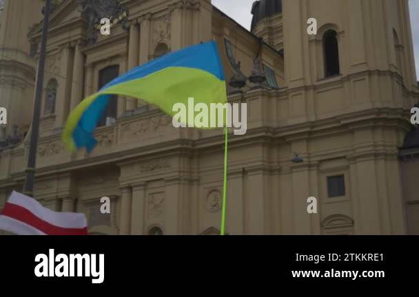 Muenchen sign Stock Videos & Footage - HD and 4K Video Clips - Alamy