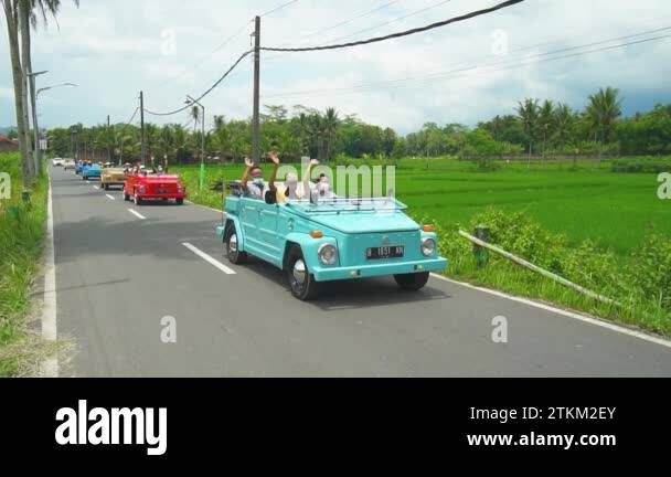 Travel experience by driving a Safari car in the open across villages ...