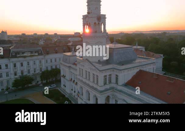 Buildings eye level view close Stock Videos & Footage - HD and 4K Video ...