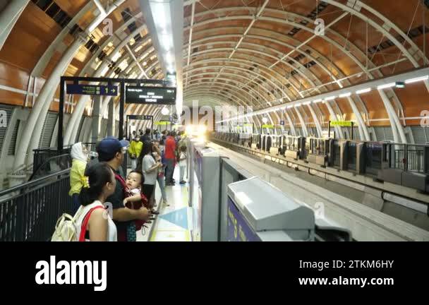 Lrt station night Stock Videos & Footage - HD and 4K Video Clips - Alamy