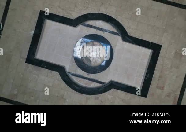 Atrium house Stock Videos & Footage - HD and 4K Video Clips - Alamy