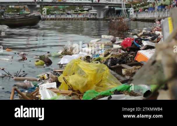 Water pollution in Mekong River, plastic bags and other rubbish ...