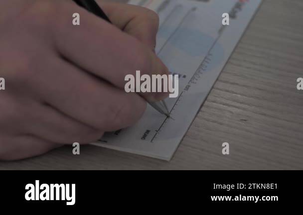 Banking check cheque Stock Videos & Footage - HD and 4K Video Clips - Alamy