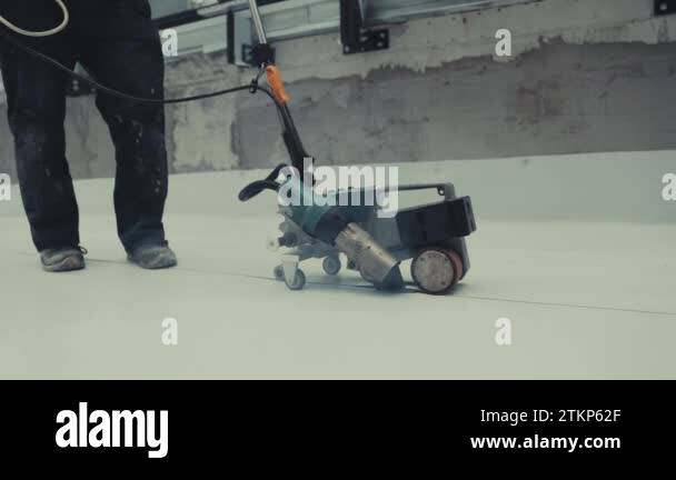 Roof welding machine Stock Videos & Footage - HD and 4K Video Clips - Alamy