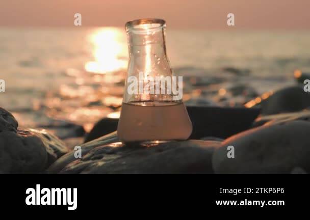 Sea water sample Stock Videos & Footage - HD and 4K Video Clips - Alamy